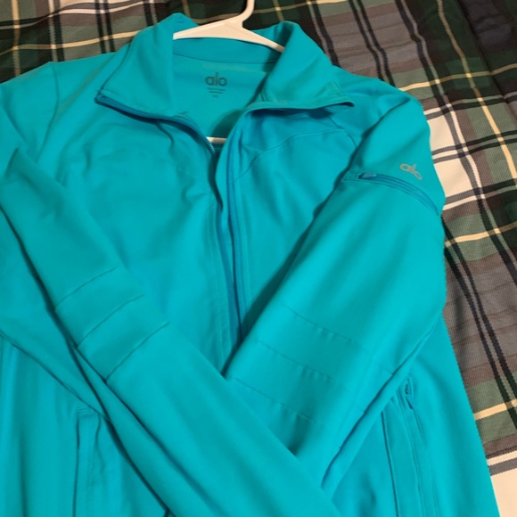 ALO Yoga | Jackets & Coats | Alo Yoga Womens Vibrant Blue Ski Jacket ...